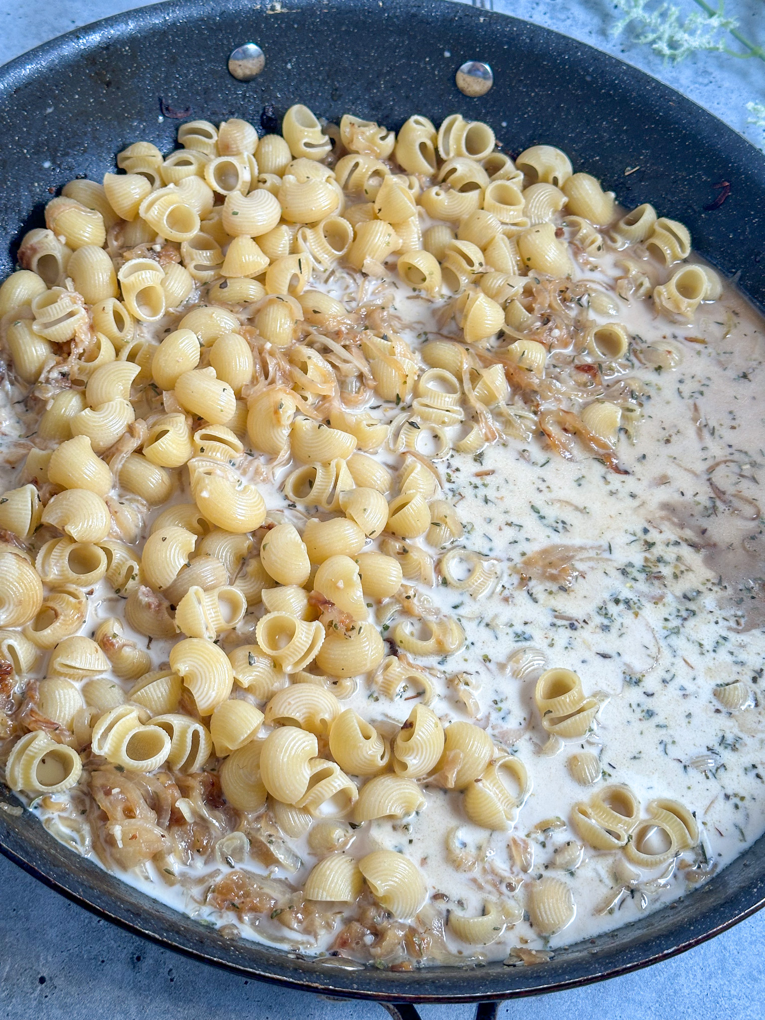 French Onion Chicken Pasta (Easy One Pan Meal) - The Tasteful Tribe